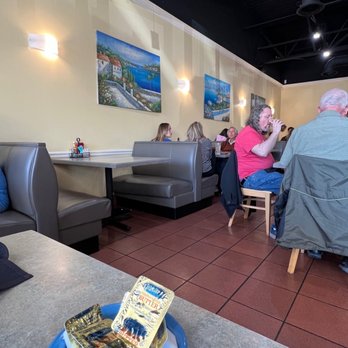 SQUARE ONE BREAKFAST & BAKERY - Updated August 2024 - 66 Photos & 58 ...