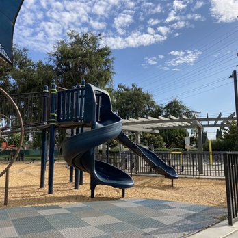 LEMON PARK SPRAY POOL - Updated December 2025 - 99 Photos & 34 Reviews ...