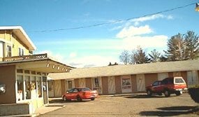 BUDGET HOST INN - Updated April 2025 - 1585 North Stephenson Ave, Iron ...