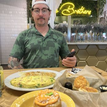 BEE BROTHERS - Updated January 2026 - 259 Photos & 296 Reviews - 472 N ...