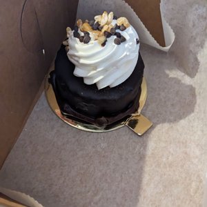 ISGRO PASTRIES - 502 Photos & 512 Reviews - 1009 Christian St ...