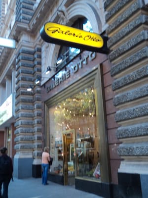 GALERIE OTTO - Mariahilfer Str. 22-24 Stiege, Wien, Austria - Art ...