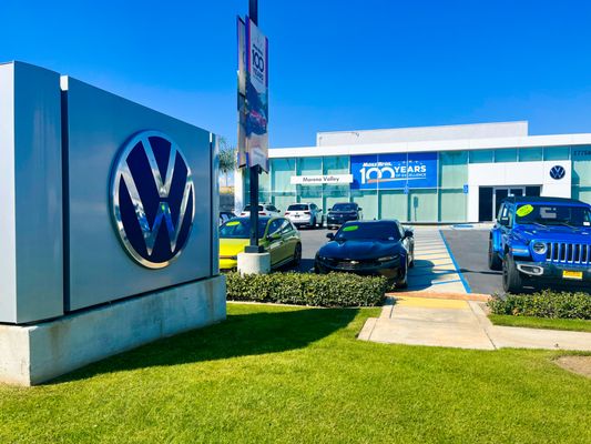 MOSS BROS VOLKSWAGEN - Updated January 2026 - 71 Photos & 238 Reviews ...