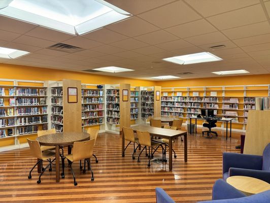 MUNCIE PUBLIC LIBRARY - KENNEDY LIBRARY - Updated May 2026 - 19 Photos ...
