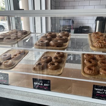 OUTCAST DOUGHNUTS - Updated May 2024 - 140 Photos & 94 Reviews - 104 W ...