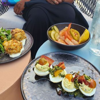 HIP FLASK ROOFTOP BAR - Updated July 2025 - 262 Photos & 111 Reviews ...