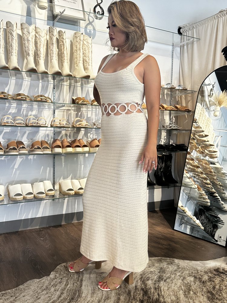 BOBBLES & LACE BOULDER - Updated December 2025 - 1505 Pearl St, Boulder ...