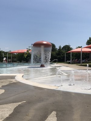 CHESTER AREA POOL - Updated December 2025 - 10 Photos - 137 N Rd ...