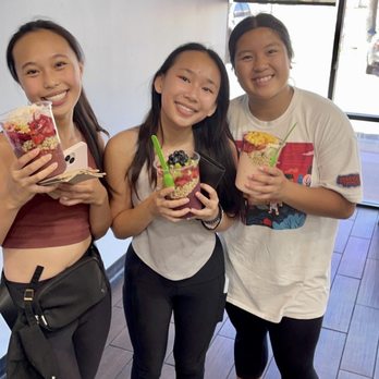 JUJUBAR - Updated August 2024 - 371 Photos & 434 Reviews - 1696 Newport ...