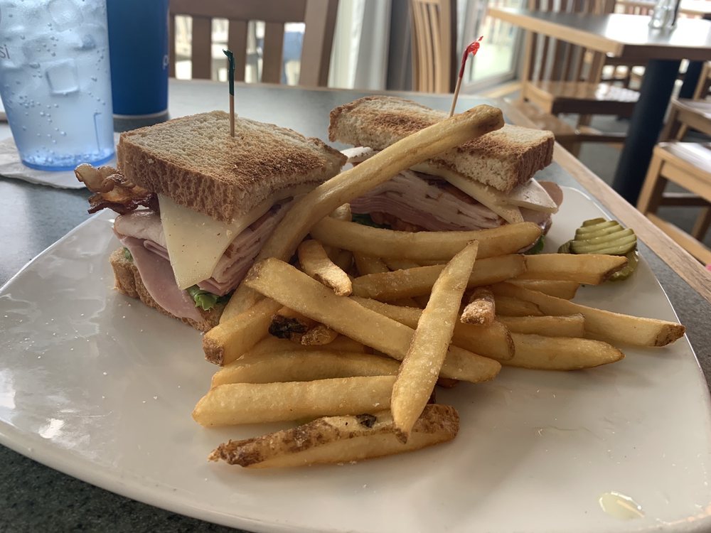 NORTH CONWAY COUNTRY CLUB - Updated October 2025 - 14 Reviews - 76 Norcross Cir, North Conway ...