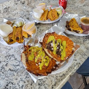 THE TACO SPOT - 31 Photos & 37 Reviews - 264 Grafton St, Worcester ...