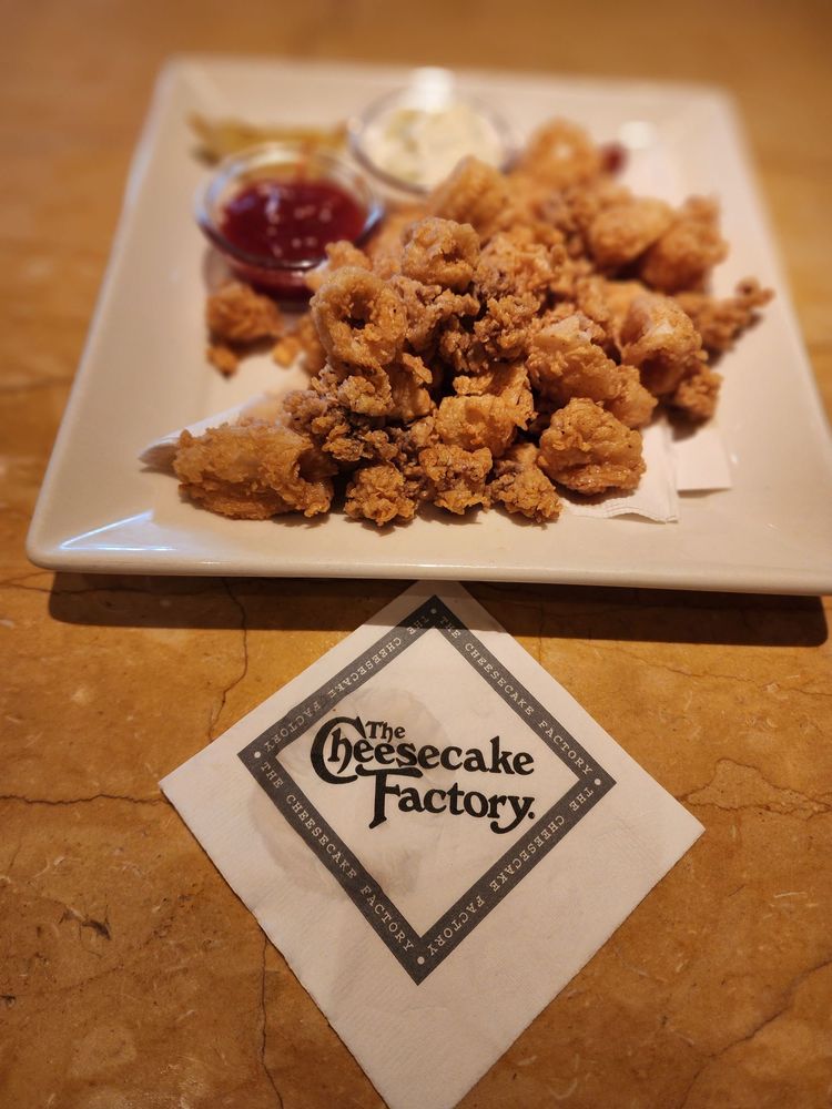THE CHEESECAKE FACTORY - Updated August 2024 - 539 Photos & 395 Reviews ...
