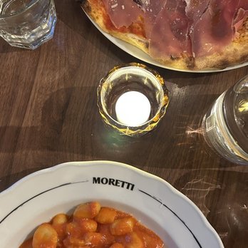 MORETTI DOWNTOWN - Updated September 2025 - 41 Photos & 21 Reviews ...