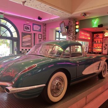 CORVETTE DINER - Updated March 2025 - 2695 Photos & 3056 Reviews - 2965 ...