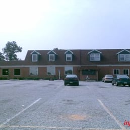 HAZELWOOD INN - Updated December 2025 - 190 Photos & 204 Reviews - 4937 ...