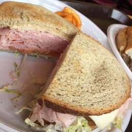 WEDGE INN - Updated October 2025 - 137 Photos & 82 Reviews - 885 Summer ...