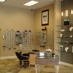 OPHTHALMIC PHYSICIANS - Updated December 2025 - 12 Photos - 8140 Norton ...