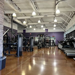 EŌS FITNESS - Updated February 2025 - 147 Photos & 422 Reviews - 1 E ...