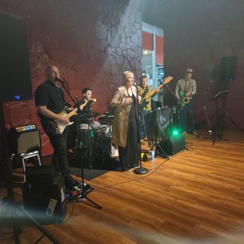 AZO VINO WINE BAR - Updated December 2025 - 153 Photos & 137 Reviews ...