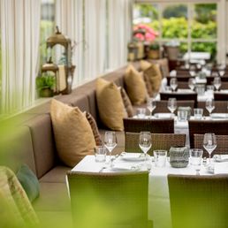 SENS RESTAURANT - Updated October 2025 - 1504 Photos & 1110 Reviews - 4 ...