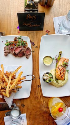 RAY’S ON THE RIVER - 1060 Photos & 1045 Reviews - Seafood - 6700 Powers ...