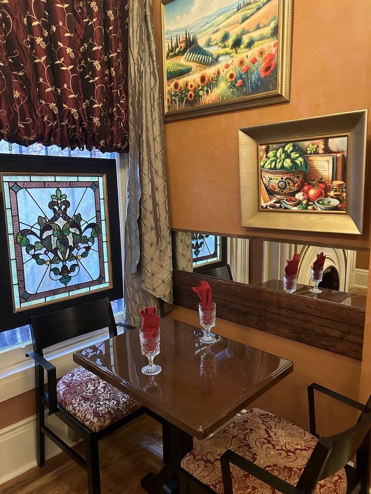 VIVALDI’S ITALIAN RESTAURANT - Updated December 2025 - 10 Reviews - 210 ...