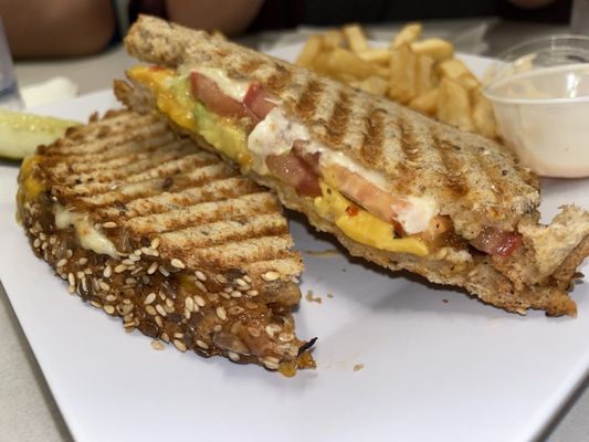 LEATHERBY’S FAMILY CREAMERY - Updated May 2024 - 318 Photos & 233 ...