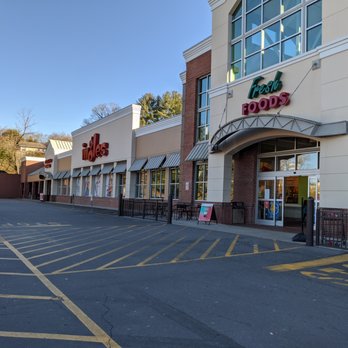 INGLE’S - Updated September 2025 - 48 Photos & 31 Reviews - 1141 Tunnel ...