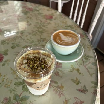 THE CLASSIC CAFE - Updated April 2025 - 652 Photos & 260 Reviews - 419 ...