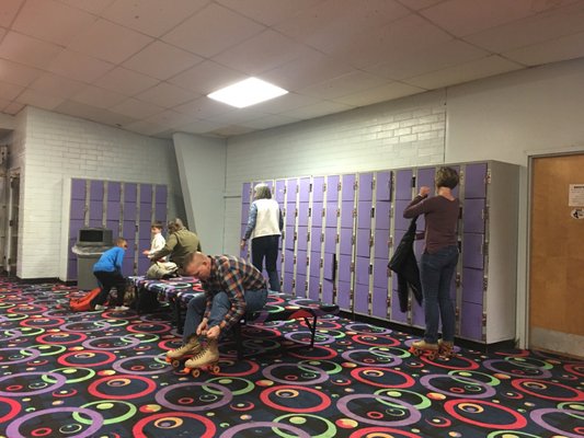 ROUND-A-BOUT SKATING CENTERS - Updated December 2025 - 12 Photos & 24 ...