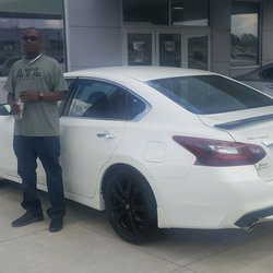 MITCHELL NISSAN - 14 Reviews - Car Dealers - 1640 E Park Ave ...