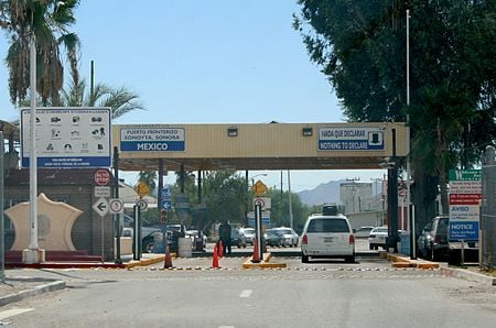US-MEXICO BORDER / LUKEVILLE-SONOYTA PORT OF ENTRY - Updated October ...