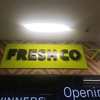 FRESHCO - Updated September 2024 - 26 Photos - 410 Bathurst Street ...