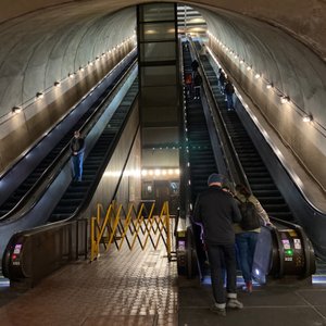 FRANCONIA-SPRINGFIELD METRO STATION - Updated April 2025 - 54 Photos ...