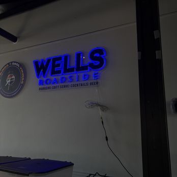 WELLS ROADSIDE - Updated December 2025 - 154 Photos & 91 Reviews - 3712 ...