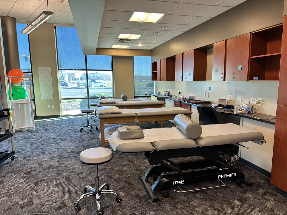 GOLDEN STATE ORTHOPEDICS & SPINE - Updated October 2025 - 12 Photos ...