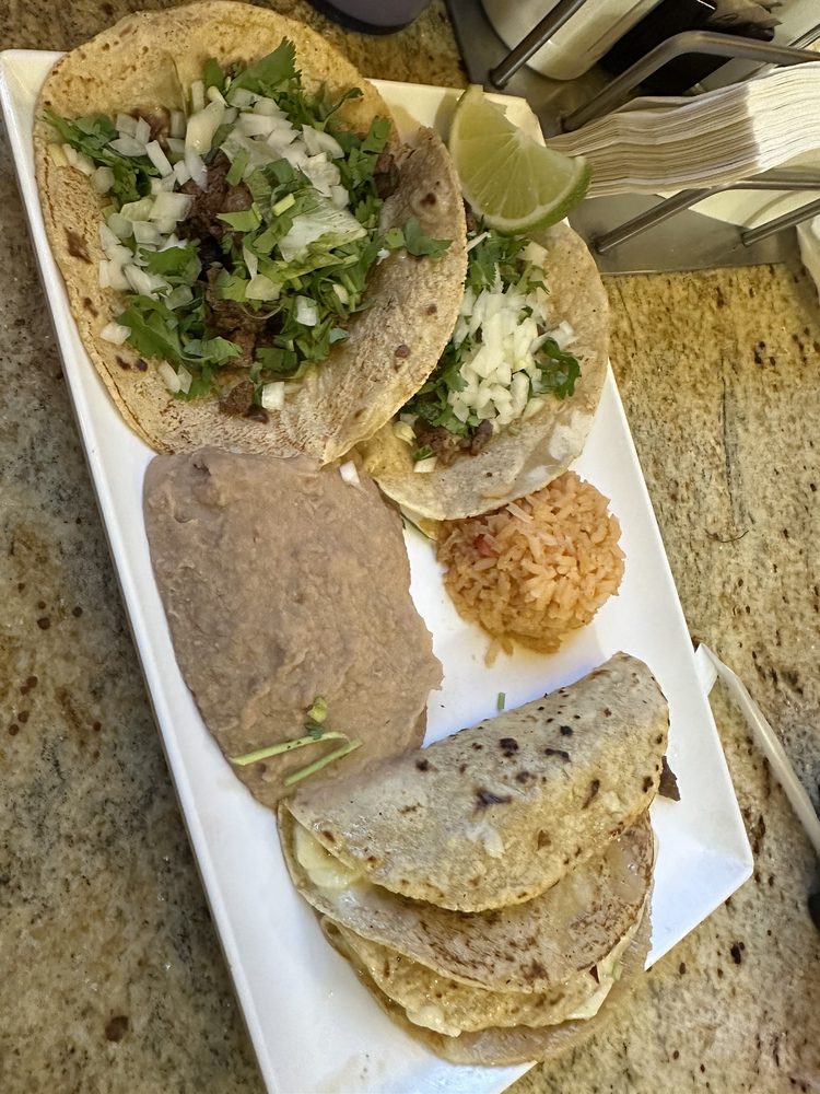 LA QUEBRADA RESTAURANT - Updated July 2025 - 37 Photos & 74 Reviews ...