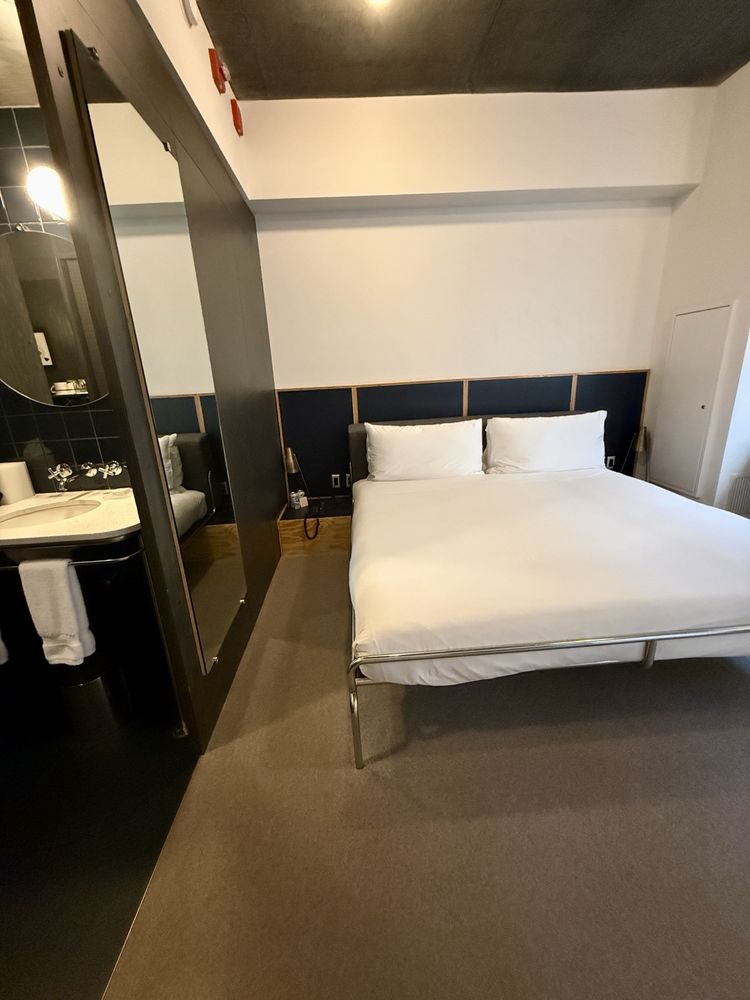 THE EMILY HOTEL - Updated May 2026 - 49 Photos & 42 Reviews - 311 N ...