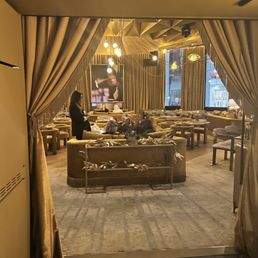 ULTRA - Updated December 2025 - 115 Photos & 16 Reviews - 12 St Clair ...