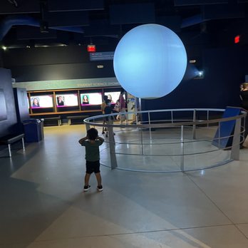 COX SCIENCE CENTER & AQUARIUM - Updated September 2024 - 530 Photos ...