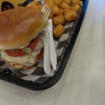 CHOMP CHEESESTEAKS & MORE - Updated December 2025 - 127 Photos & 17 ...