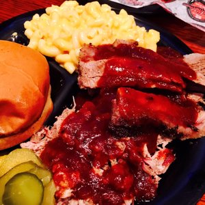 FULL MOON BBQ - 25 Photos & 37 Reviews - Barbeque - 525 25th St S ...