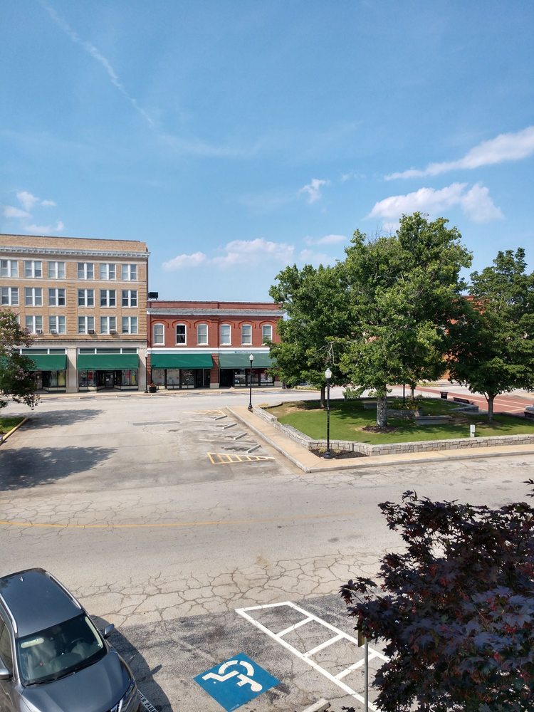 THE SAMUEL ELBERT HOTEL - 15 Photos - 4 S Public Sq, Elberton, GA - Yelp