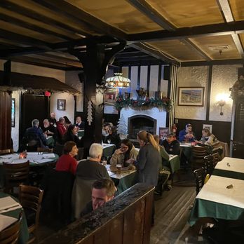 DONOVAN’S PUB - Updated November 2024 - 431 Photos & 546 Reviews - 57 ...