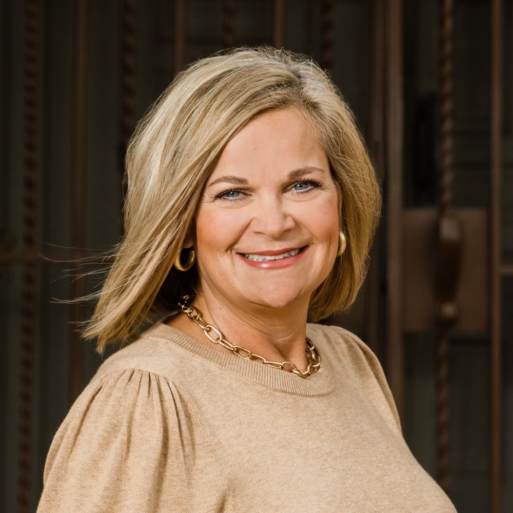 Kimberly Ralston's Instagram, Twitter & Facebook on IDCrawl