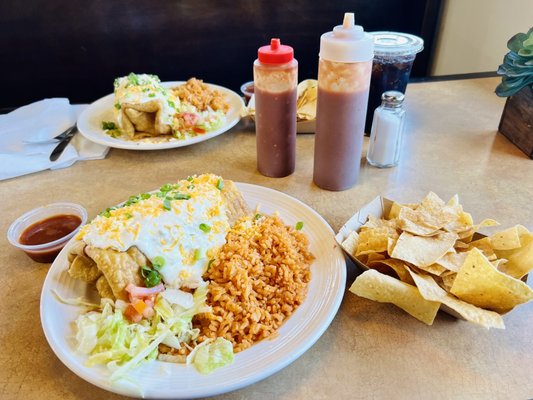 SOMEBURROS - Updated October 2025 - 95 Photos & 274 Reviews - 2597 S ...