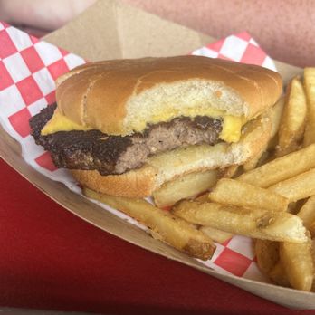 SHIPWRECK REEF CAFE - Updated June 2024 - 166 Photos & 148 Reviews ...