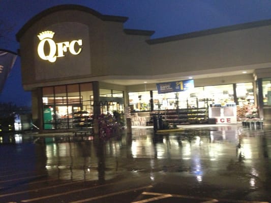 QFC - Updated October 2025 - 78 Reviews - 1600 W Dravus St, Seattle ...