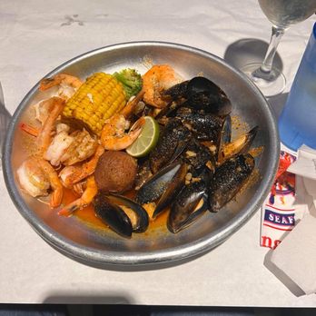 FLAMING CRAB - Updated August 2025 - 78 Photos & 66 Reviews - 3756 ...