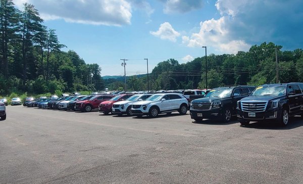SPRINGFIELD CADILLAC GMC - Updated December 2025 - 28 Photos & 40 ...
